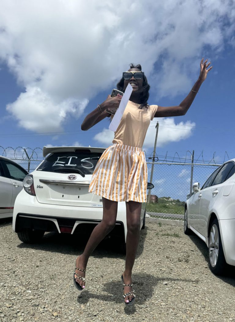 SWISSX Millionaire Dequana Scarder and Carzone Antigua Trade SWISSX ...